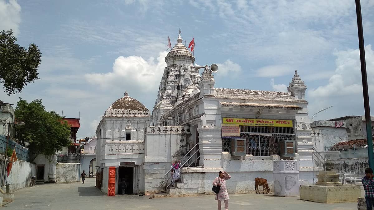 Shri Rajiv Lochan Mandir Champaran Darshan Timings, Photos and More