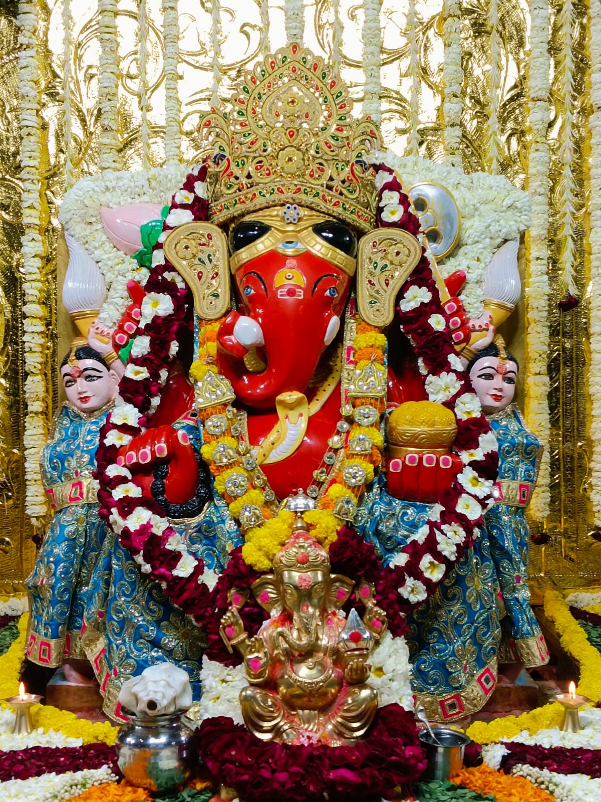 Siddhivinayak Temple Mahmedabad Darshan Timings, Puja and Accommodation